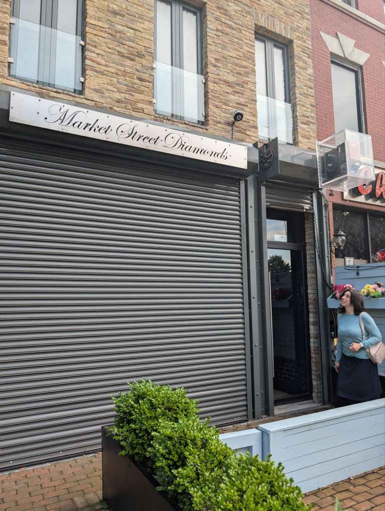 Oro Nami Review – Kosher Food and Drink